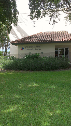 Warfield Park Community Center: Ingress portal